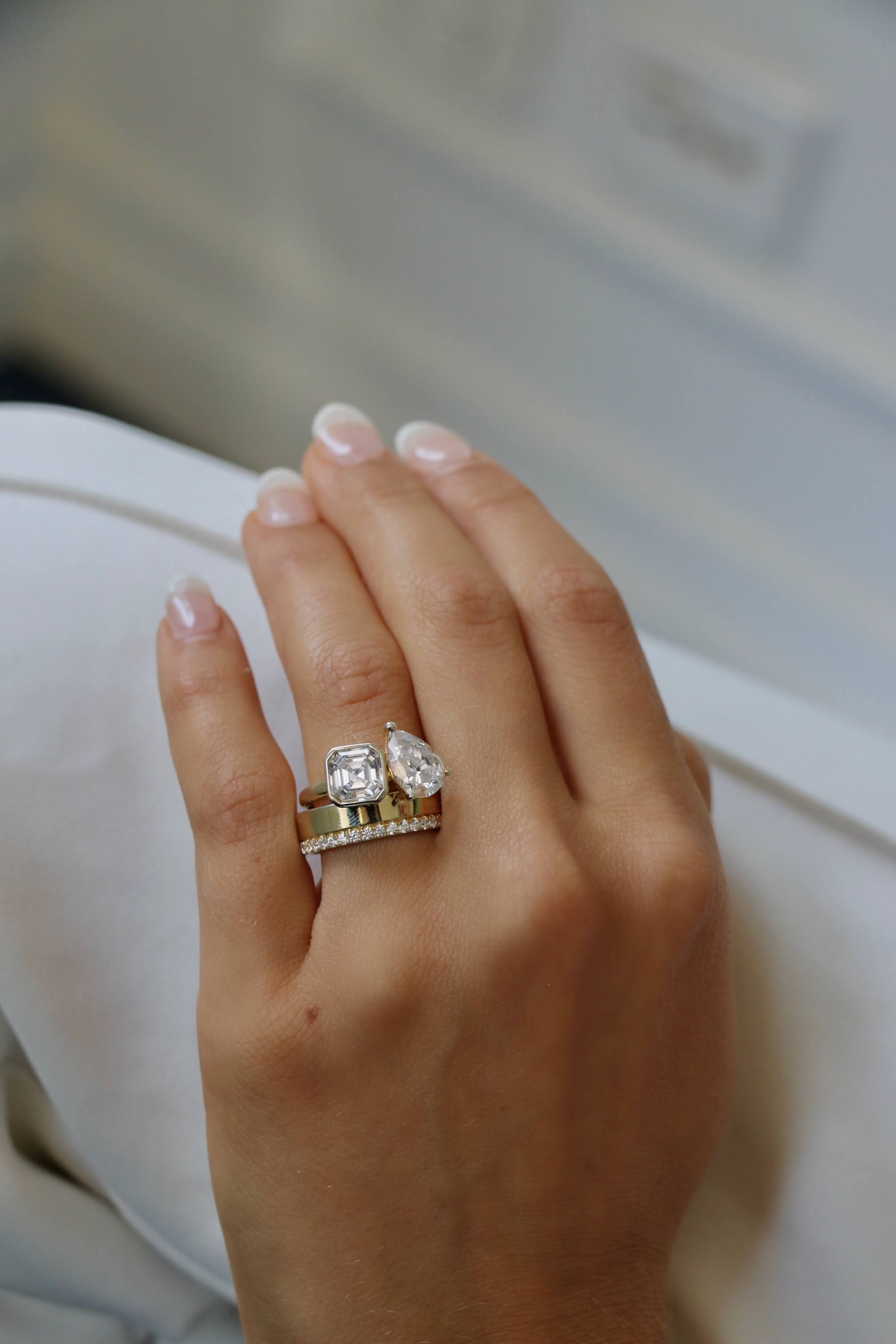 Round Cut Diamond Cigar Band Wedding Ring | Deltora Diamonds AU